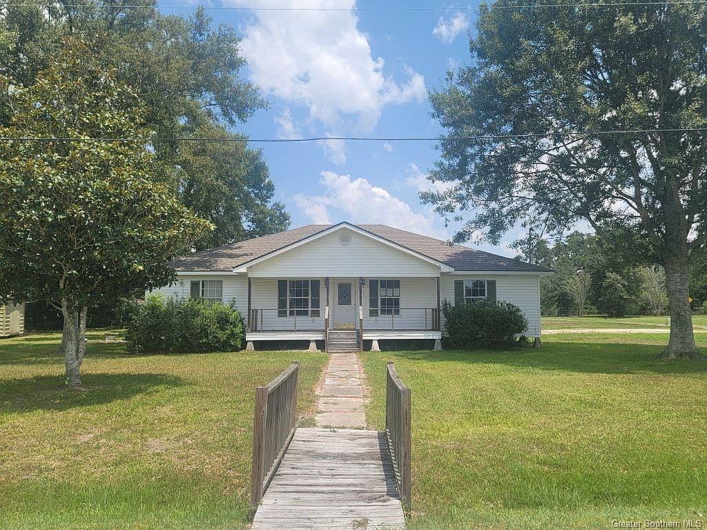 7220 C St, Bell City, LA 70630 | Zillow