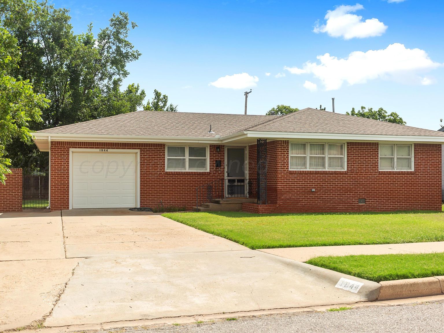 1944 N Faulkner St, Pampa, TX 79065 | Zillow
