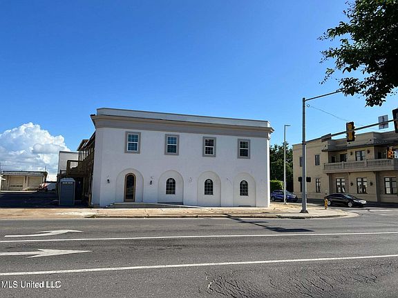 902 Howard Ave #9, Biloxi, MS 39530 | Zillow