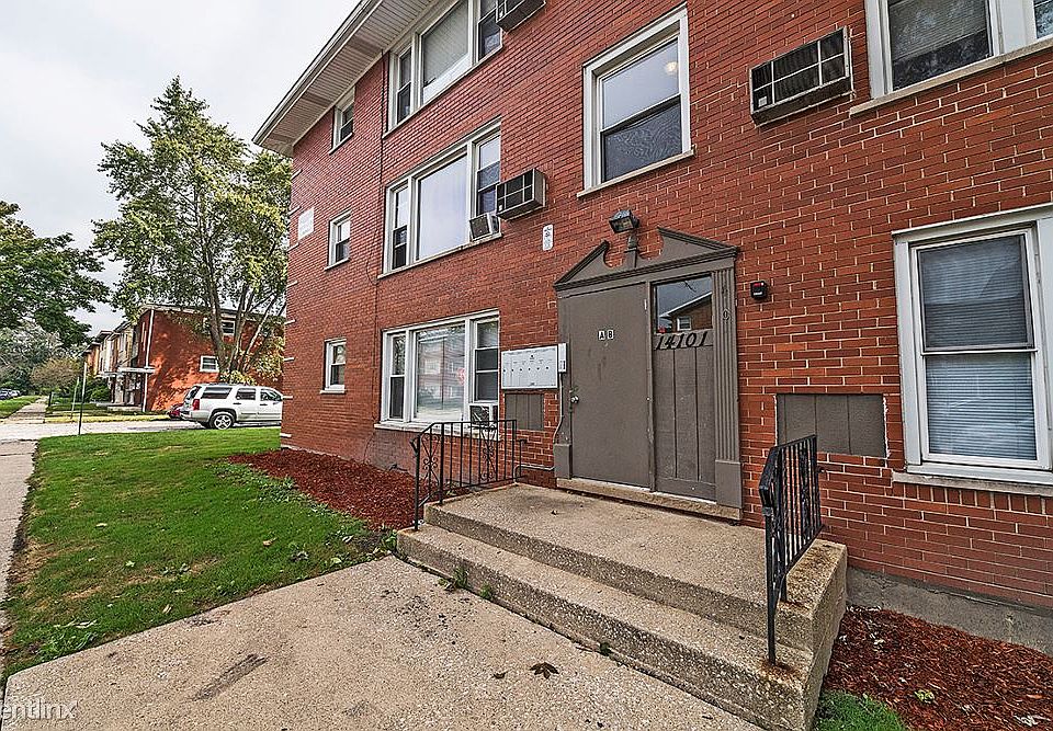 14101 S Atlantic Ave, Riverdale, IL 60827 | Zillow