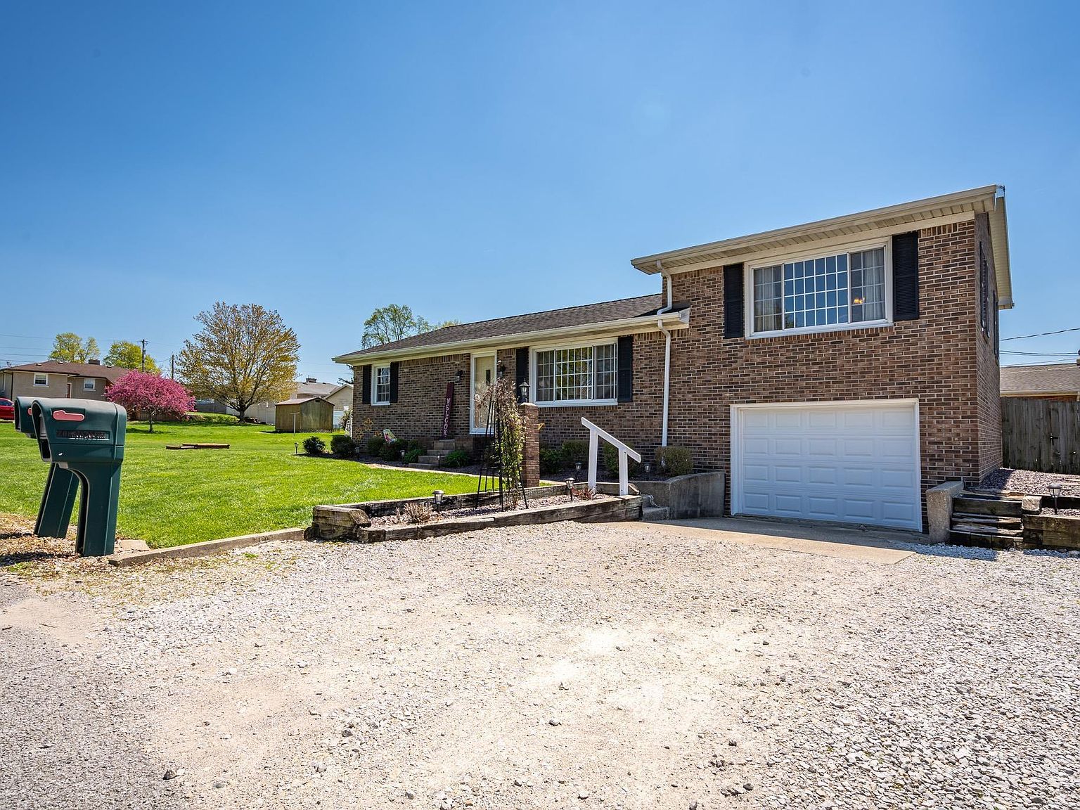 701 E Sinclair St, Fort Branch, IN 47648 | Zillow