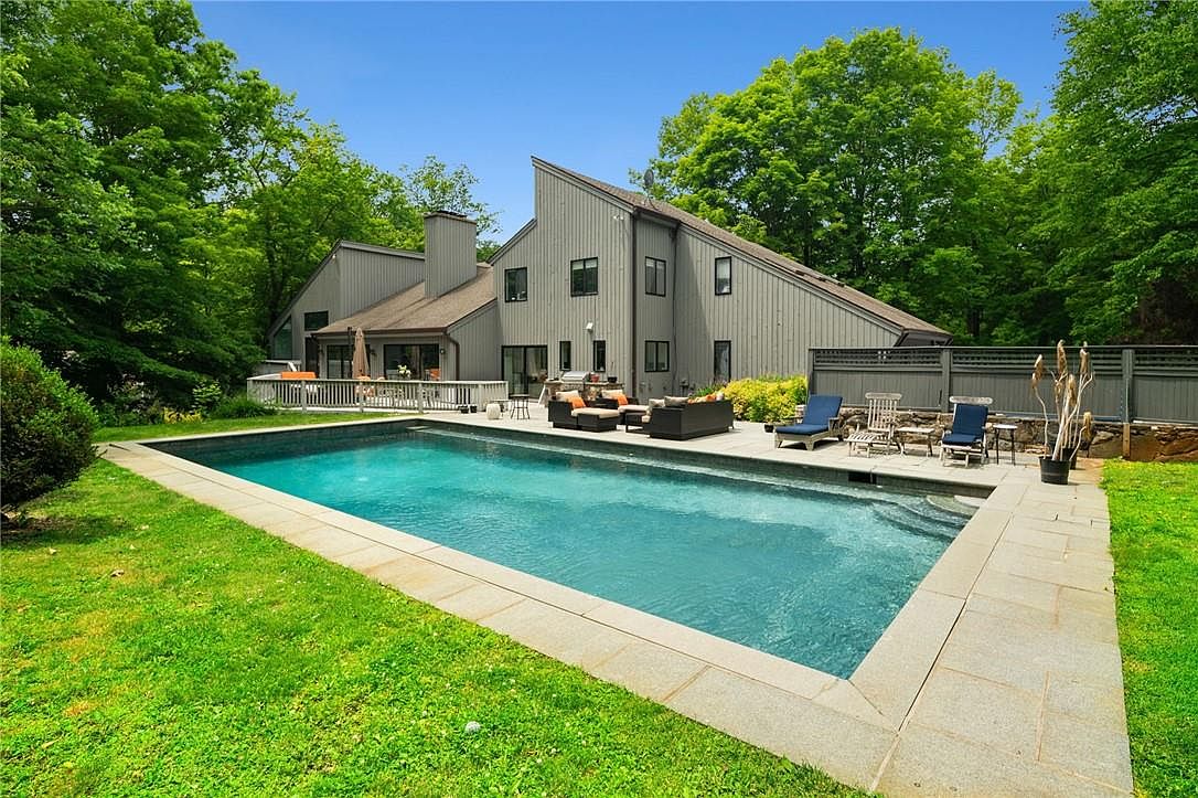 9 Patterson Road, Pound Ridge, NY 10576 | Zillow