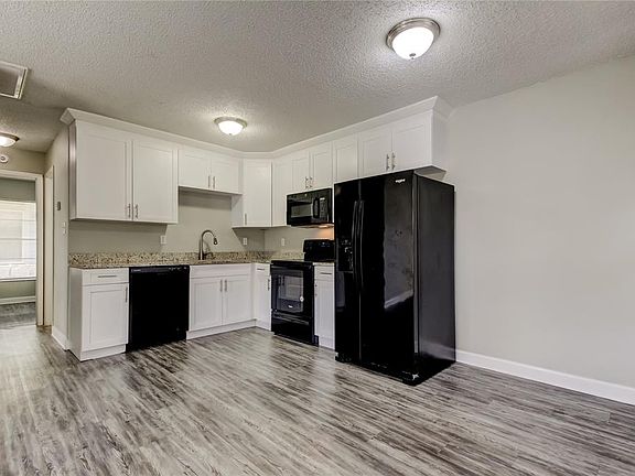 2322 W Saint John St APT B, Tampa, FL 33607 | Zillow