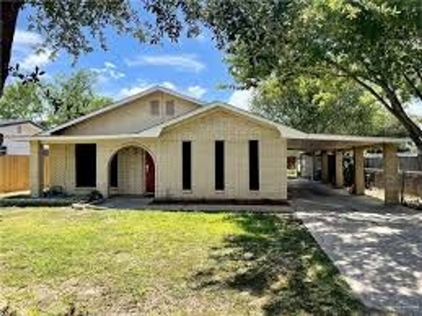 900 N Moorefield Rd, Mission, TX 78572 | Zillow