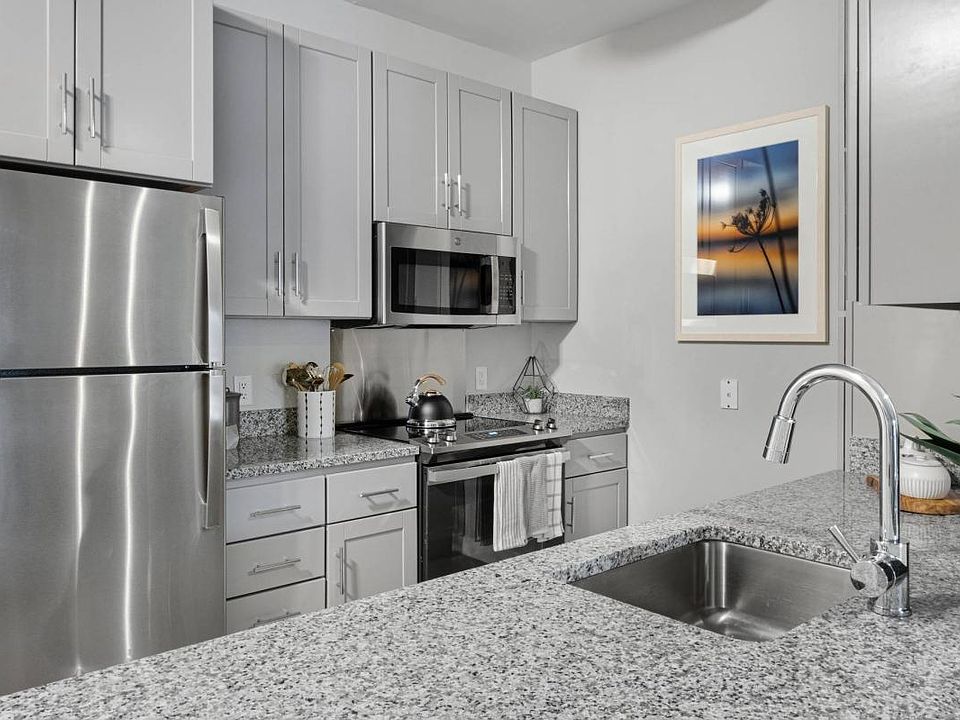 Traders Row - 45 Traders Way Salem MA | Zillow
