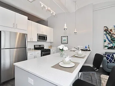Library Lofts - 619 S La Salle St Chicago IL | Zillow