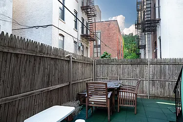 226 Saint James Place #4L in Clinton Hill, Brooklyn | StreetEasy