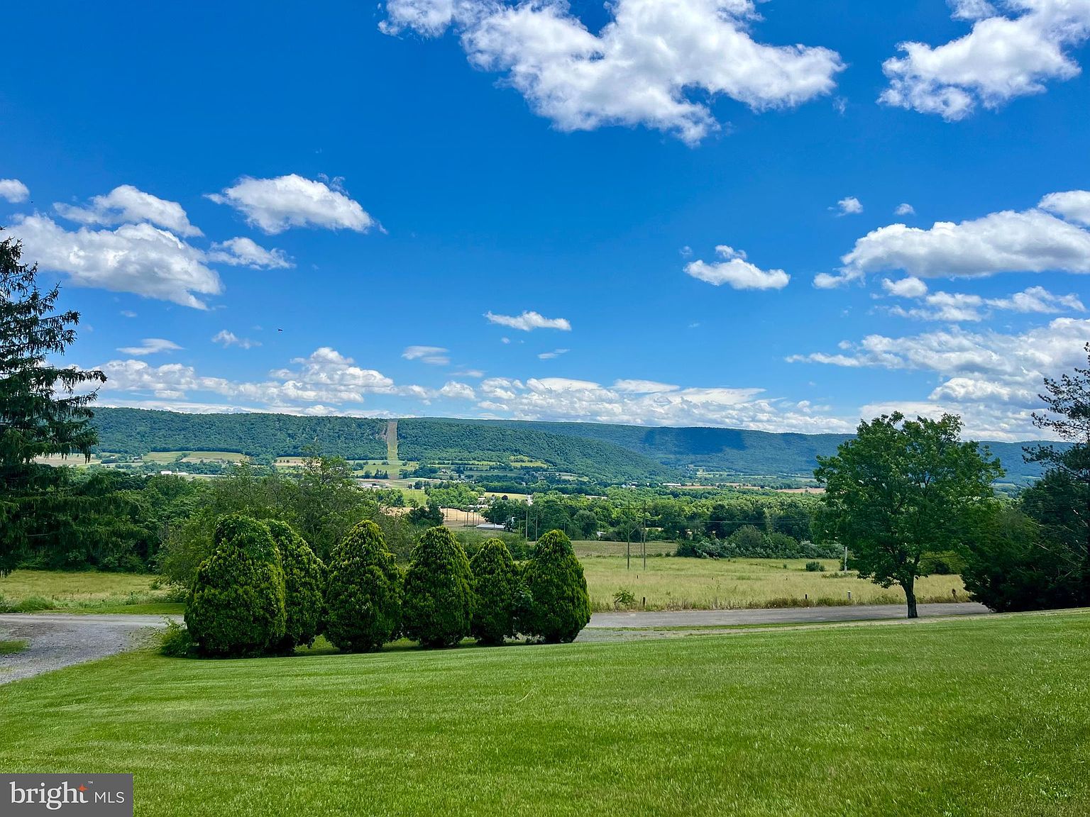 17637 Shatzer Rd, Spring Run, PA 17262 | Zillow