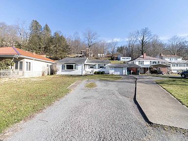 1212 Maple Lake Rd, Bridgeport, WV 26330 | Zillow