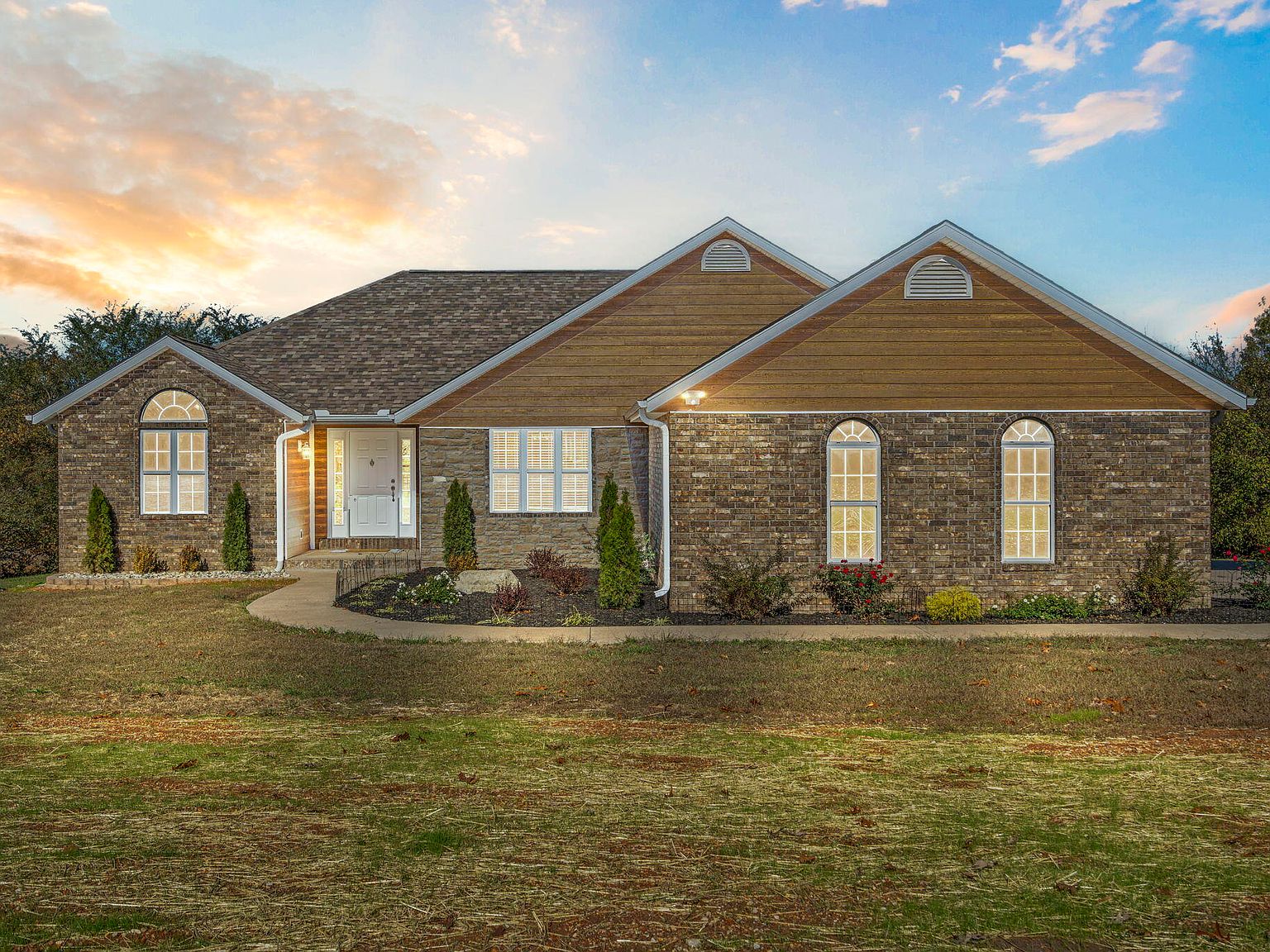 2465 Old Wilderness Road, Reeds Spring, MO 65737 | Zillow