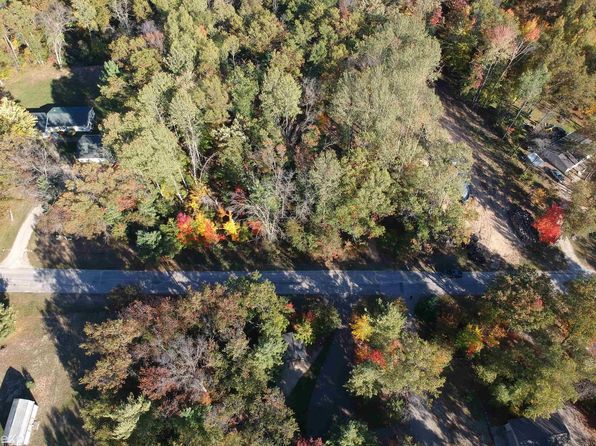 Lake Ogemaw - West Branch MI Real Estate - 18 Homes For Sale | Zillow