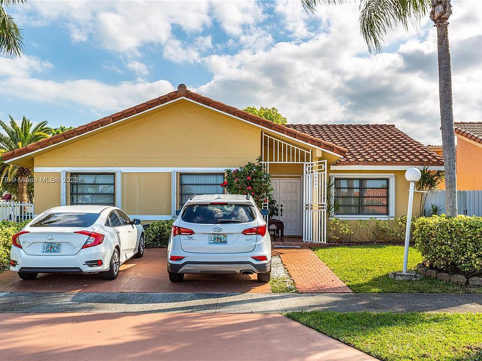 14446 SW 96th Ter, Miami, FL 33186 | Zillow