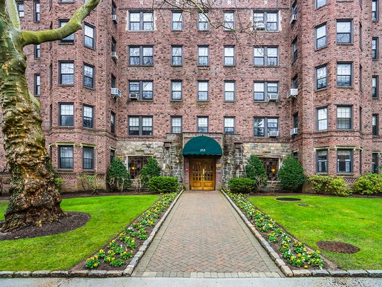 253 Garth Rd APT 1T, Scarsdale, NY 10583 | Zillow