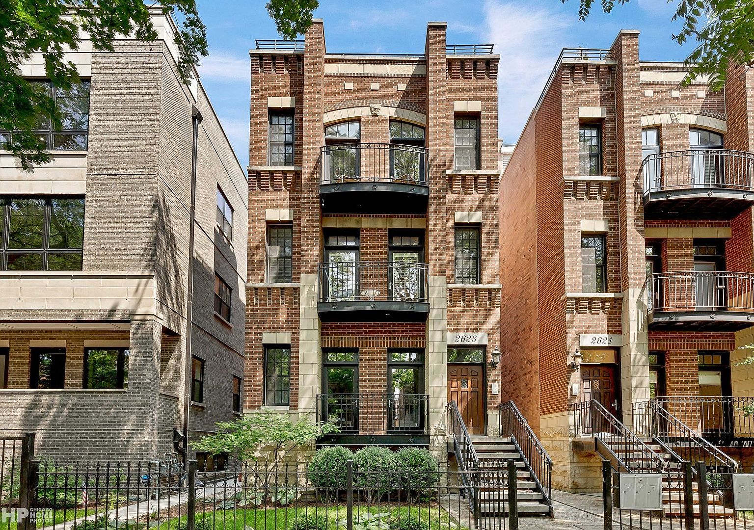 2623 N Wilton Ave #2, Chicago, IL 60614 | Zillow