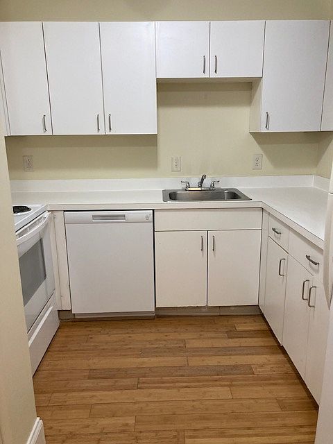 57 Saint Joseph St #504, Fall River, MA 02723 | Zillow