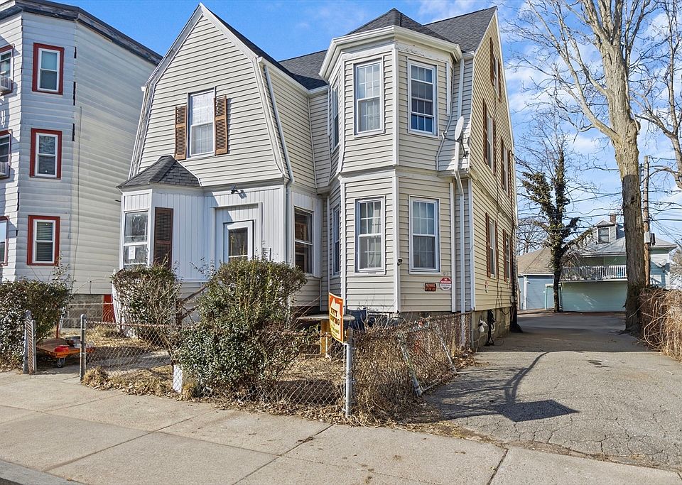 73 Mora St, Dorchester, MA 02124 | Zillow