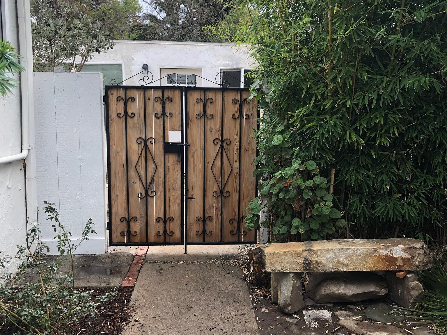 214B N Fulton St, Ojai, CA 93023 | Zillow