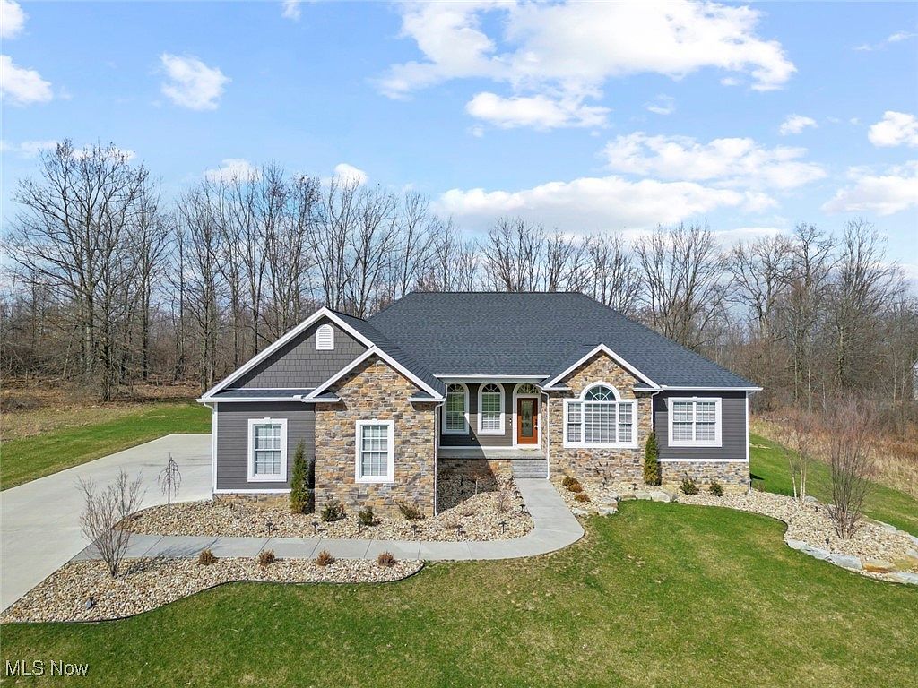 6872 Kyle Ridge Pointe, Canfield, OH 44406 | Zillow