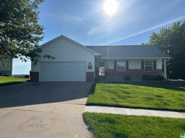 Akron IA Real Estate - Akron IA Homes For Sale | Zillow