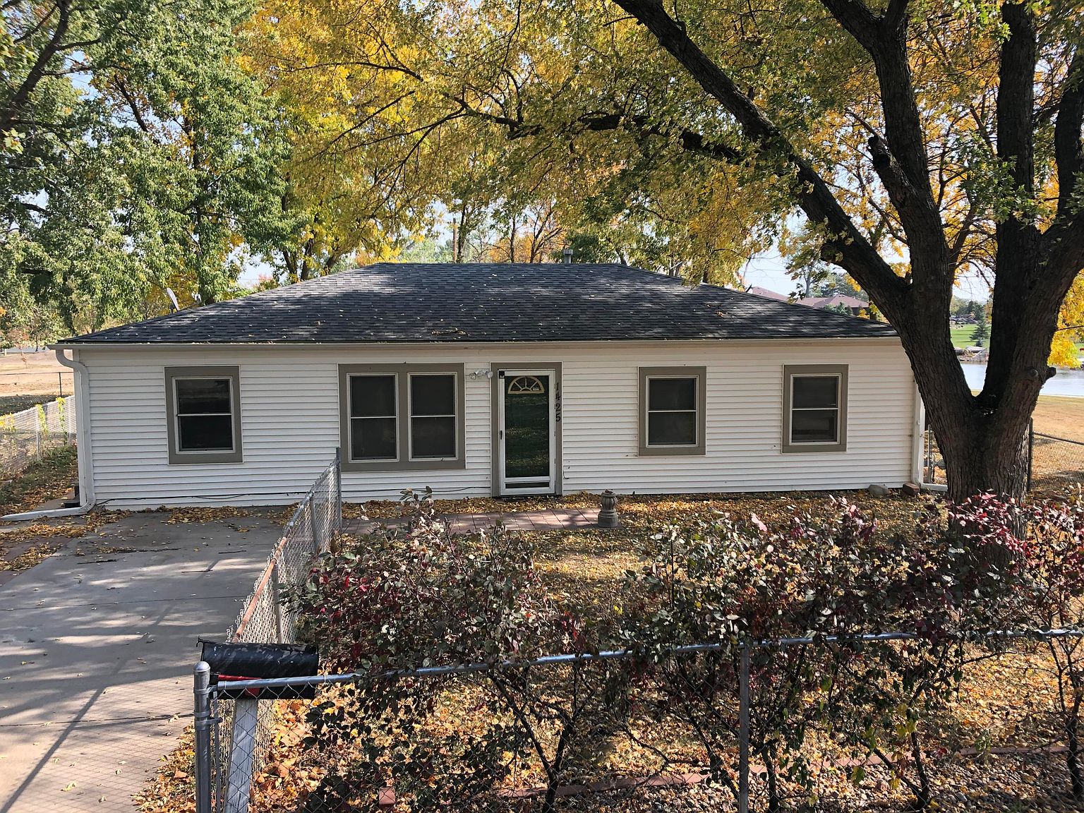 1425 Dorene Blvd, Carter Lake, IA 51510 | Zillow