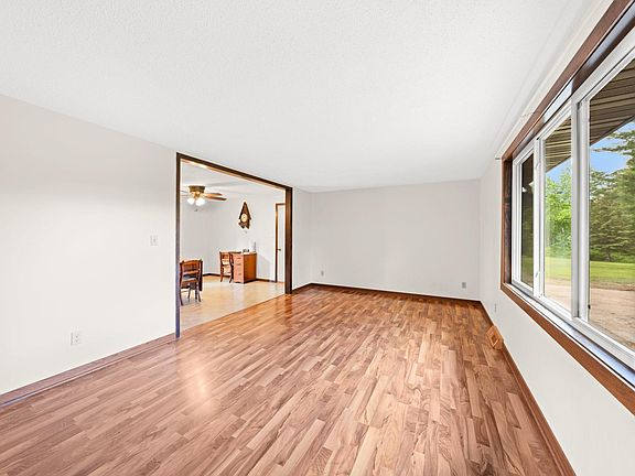 10499 N Riverside Rd, Hayward, WI 54843 | MLS #6400337 | Zillow