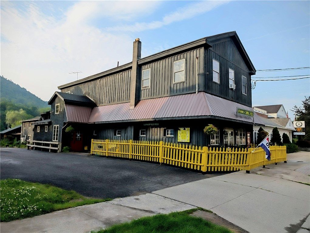 123 Main St, Delhi, NY 13753 | MLS #R1583995 | Zillow