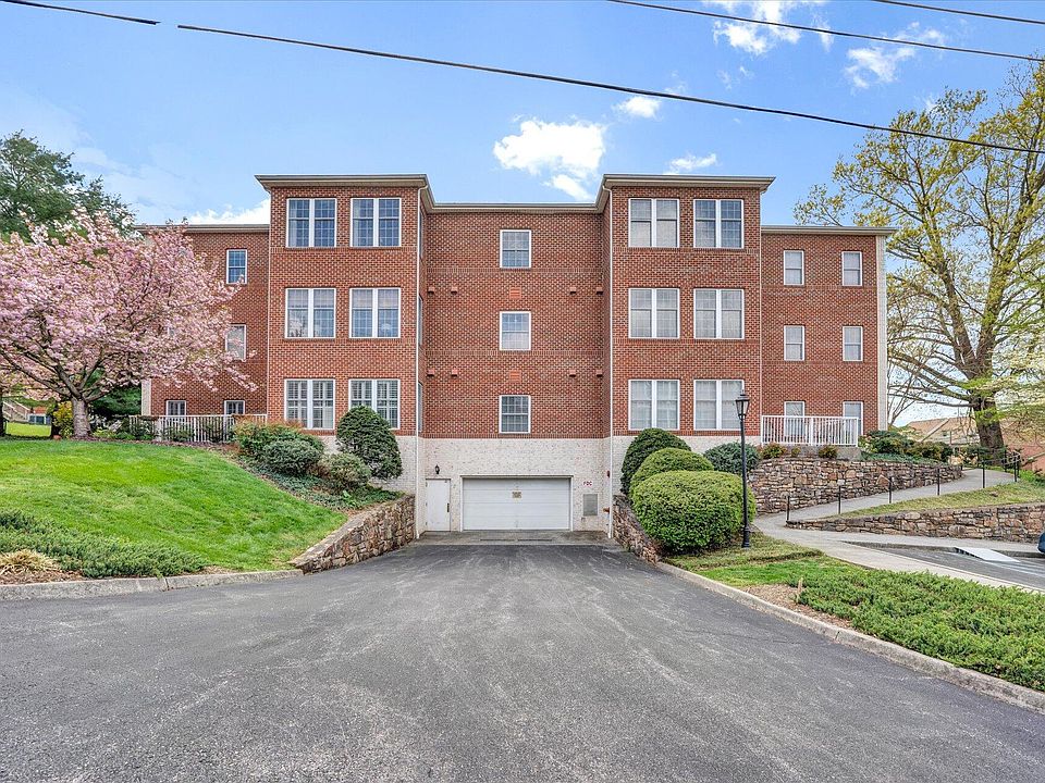 2208 Jefferson St SE Roanoke VA | Zillow