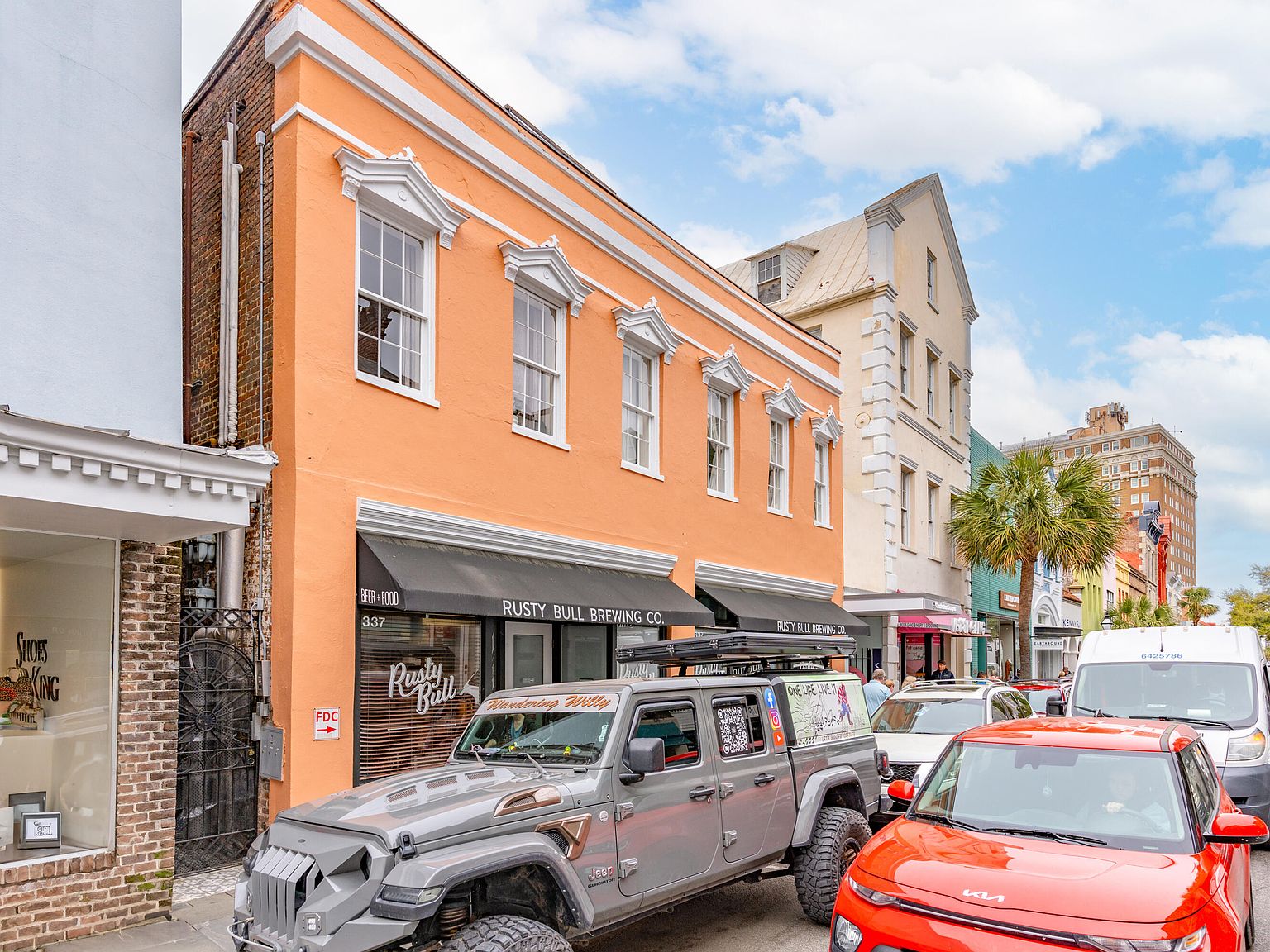 337 King St #B, Charleston, SC 29401 | MLS #24007600 | Zillow