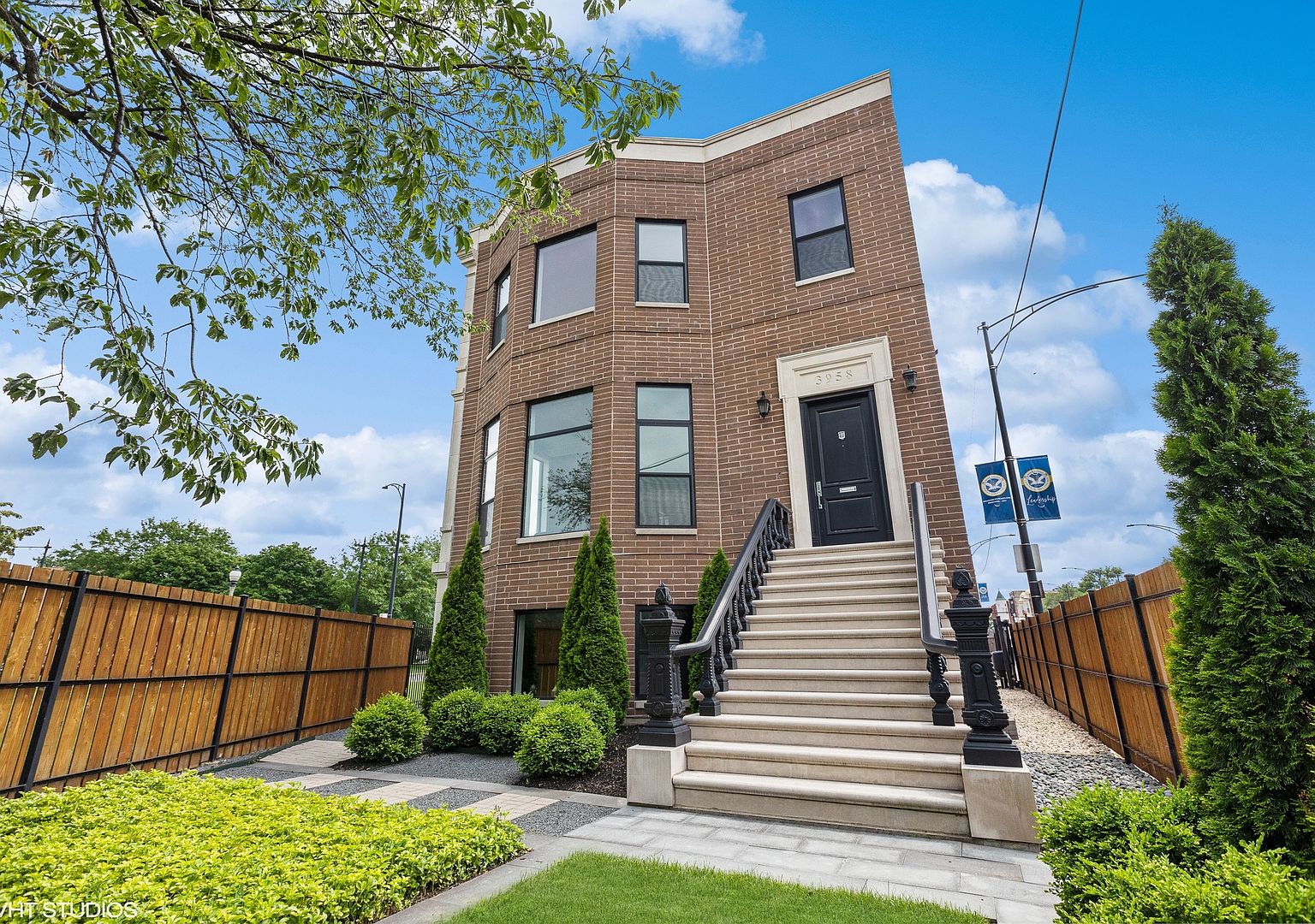 3958 S Drexel Blvd, Chicago, IL 60653 | Zillow