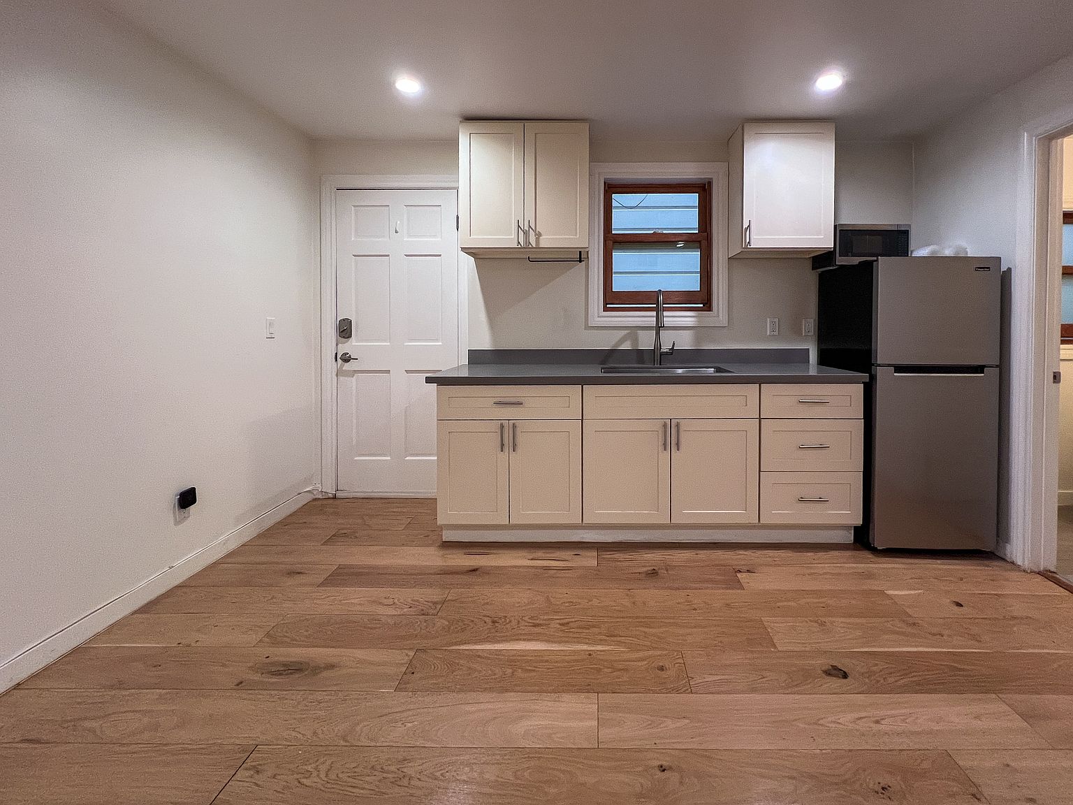19A Jasper Pl, San Francisco, CA 94133 | Zillow