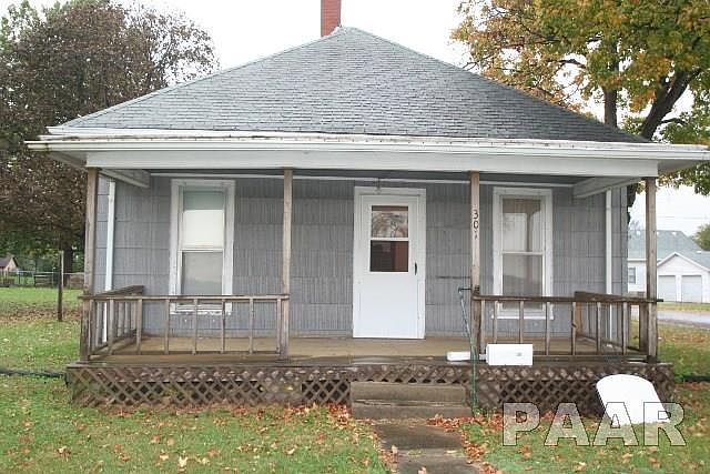301 S Main St, Armington, IL 61721 | Zillow