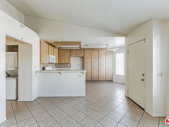 40975 Sandy Gale Ln UNIT C, Palm Desert, CA 92211 | MLS #24-428583 | Zillow