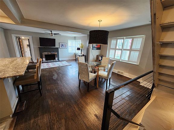 9737 Tesson Ferry Rd, Saint Louis, MO 63123 | MLS #23060617 | Zillow