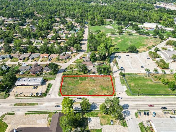 Apartment Complex - Houston TX Real Estate - 1446 Homes For Sale | Zillow