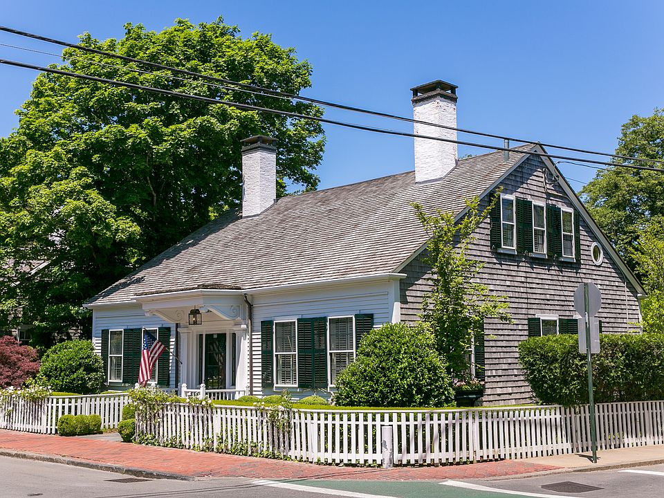 111 Upper Main St, Edgartown, MA 02539 | Zillow