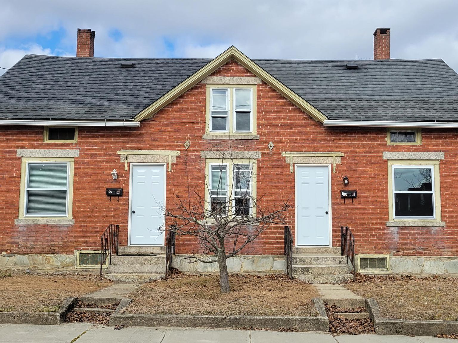 10 Front St #A, Brooklyn, CT 06234 | Zillow