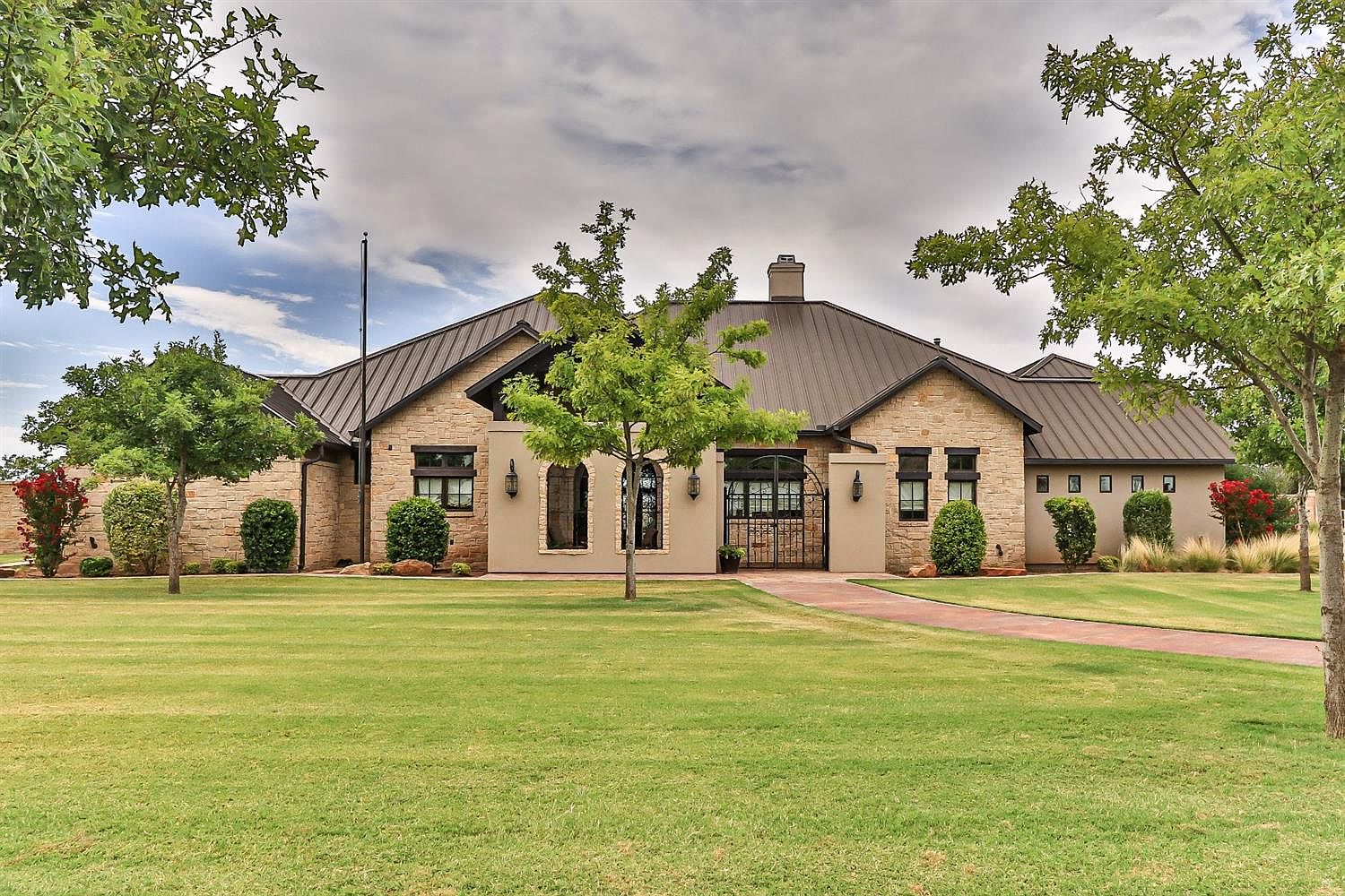 8117 County Road 6220, Shallowater, TX 79363 | Zillow