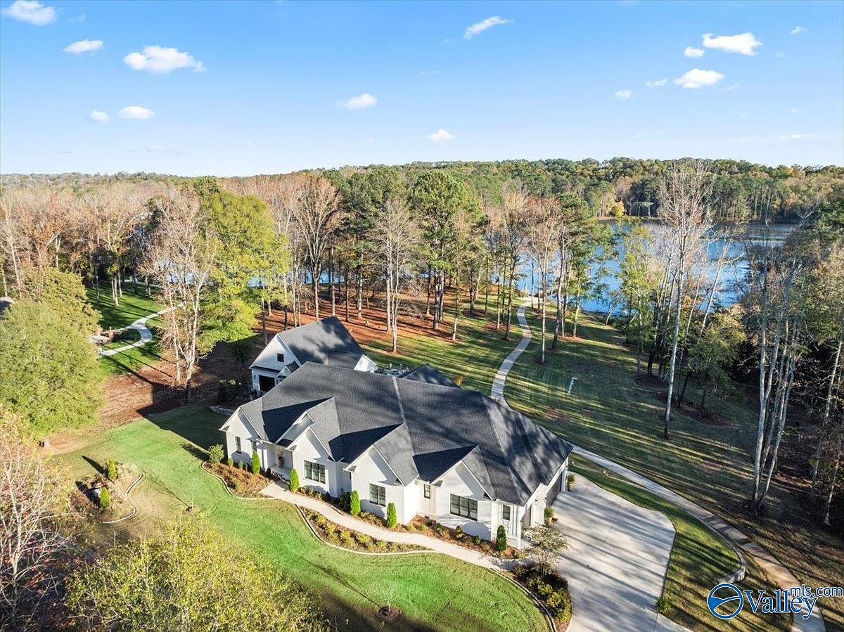 147 Adeline Way, Scottsboro, AL 35769 | Zillow