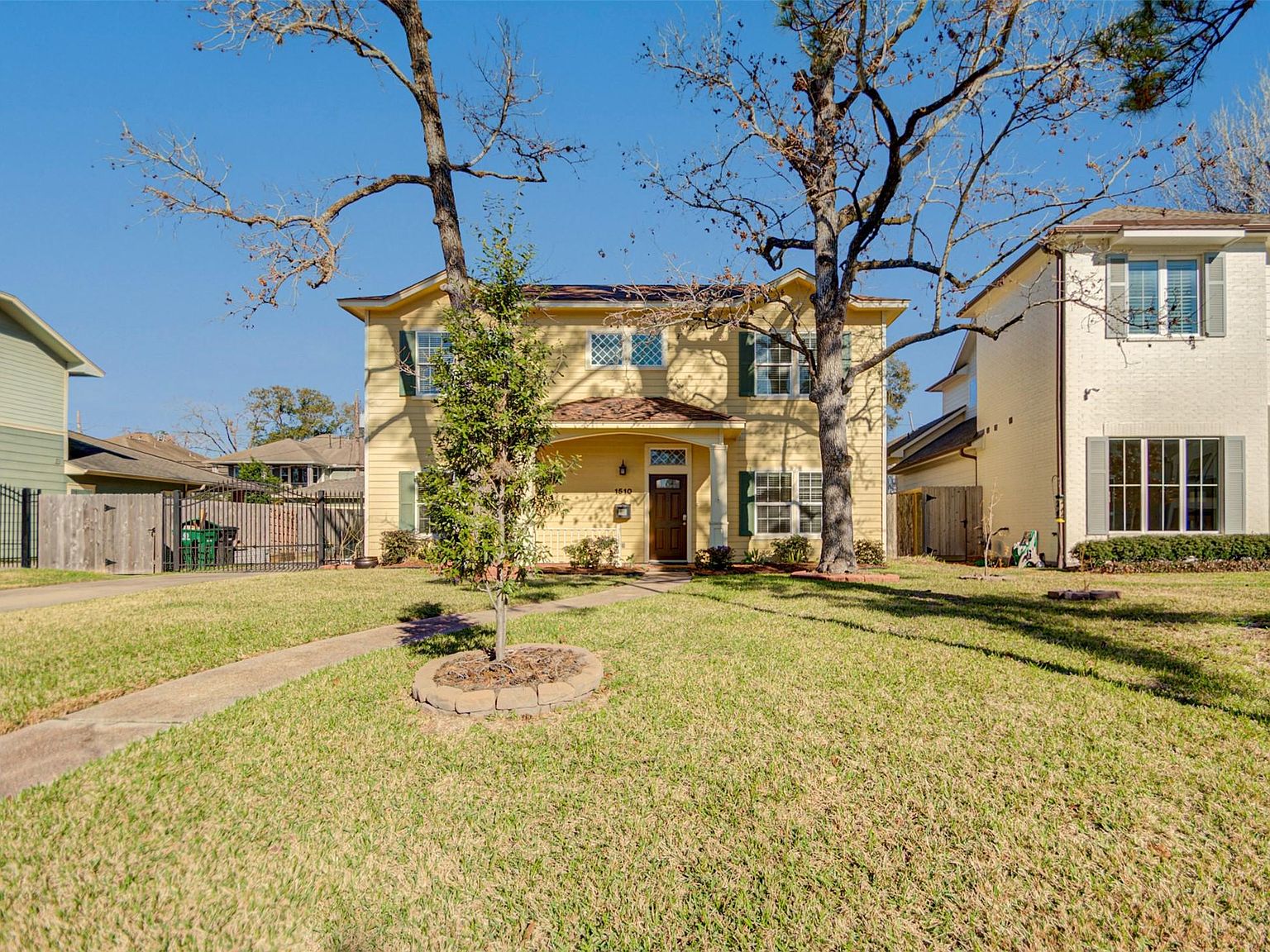 1510 Woodcrest Dr, Houston, TX 77018 | Zillow