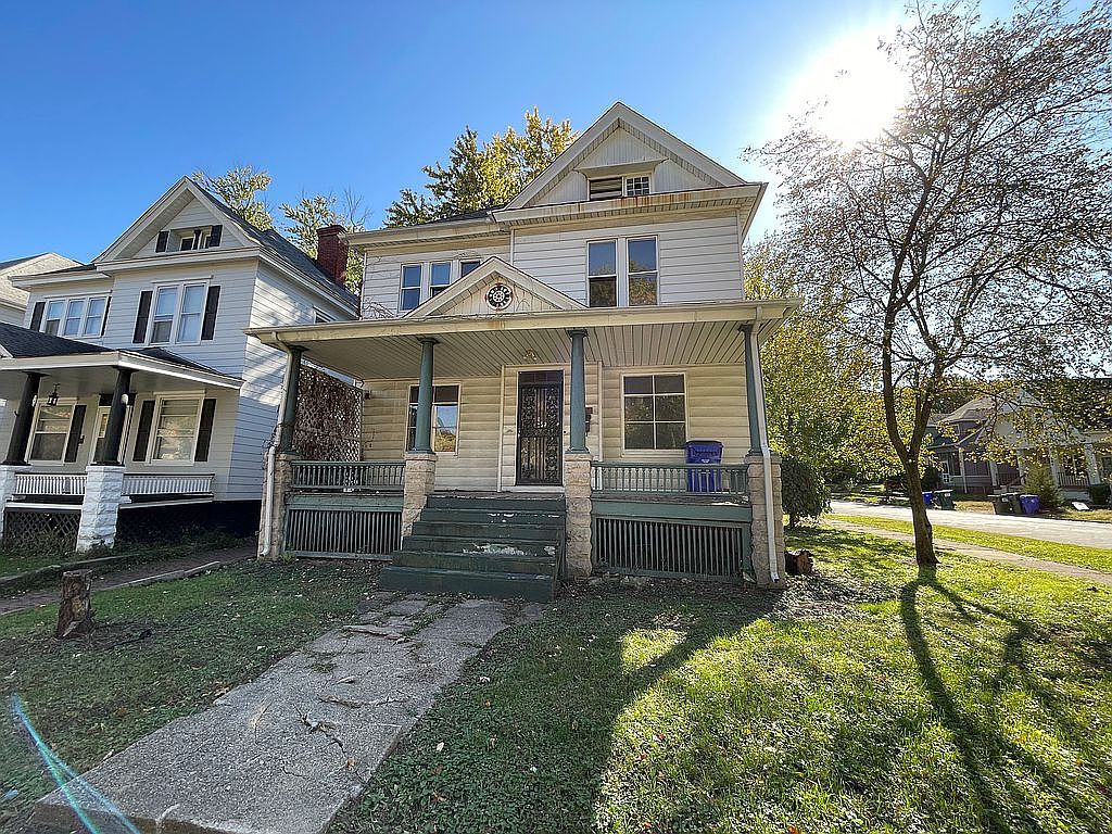 517 W Decatur St, Decatur, IL 62522 | Zillow