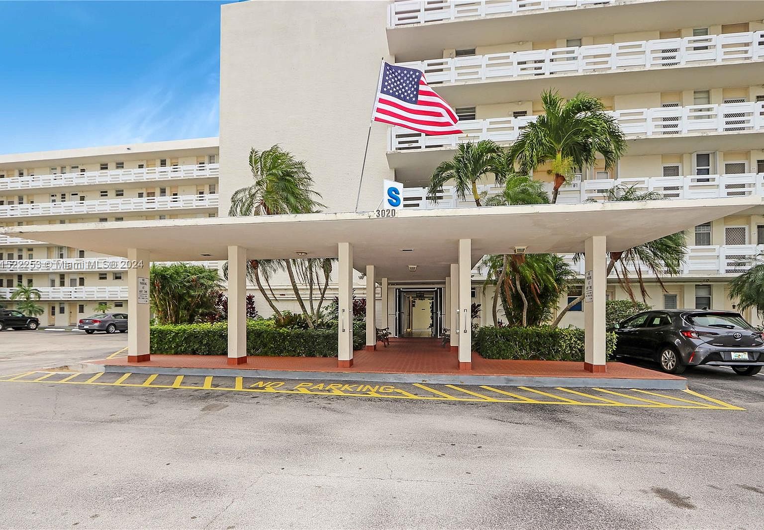 3020 Marcos Dr APT S504, North Miami Beach, FL 33160 | MLS #A11522253 ...