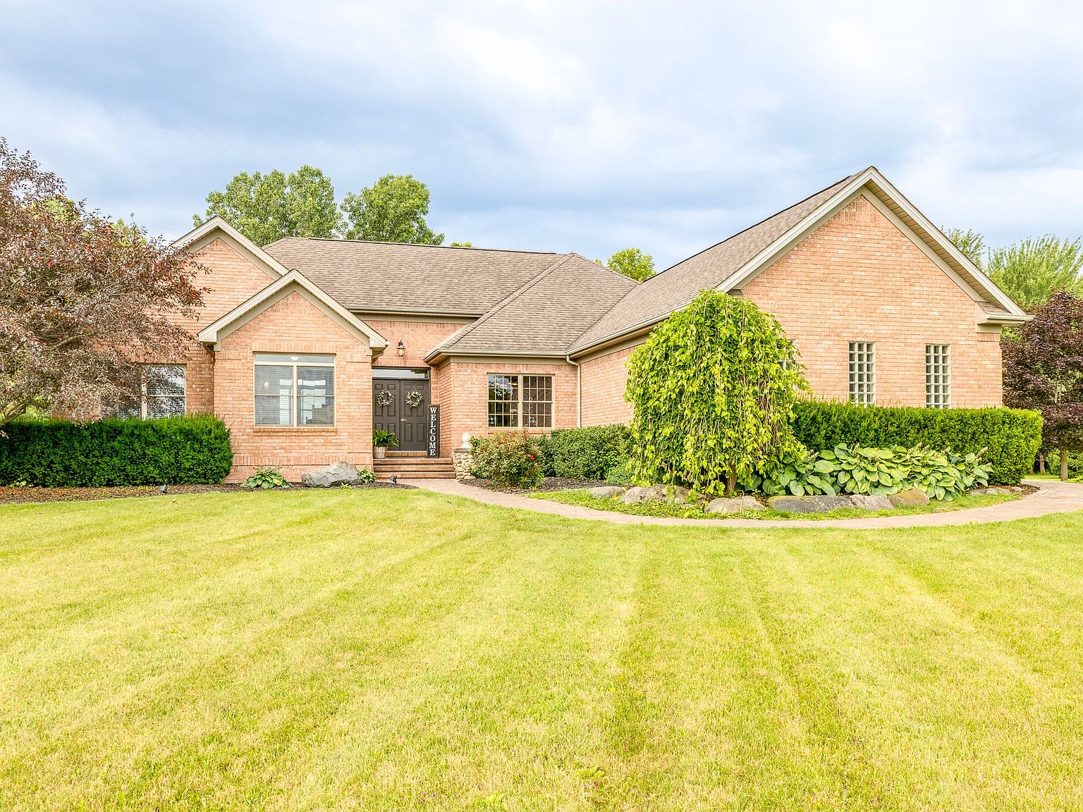7707 Emmett Rd, Yale, MI 48097 | Zillow