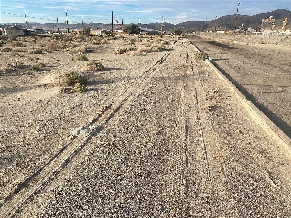 13067 Main St #308, Trona, CA 93562 | MLS #HD23186857 | Zillow