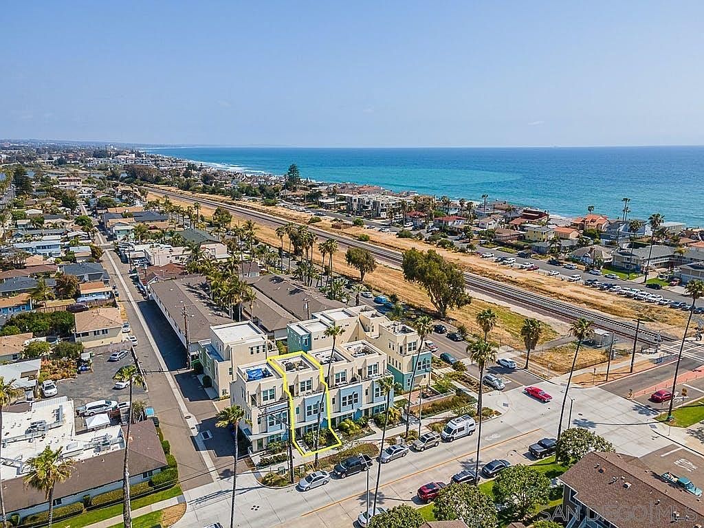 301 Cassidy St 2 Oceanside Ca 92054 Zillow