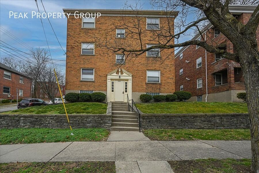 2361 Ravine St APT 3, Cincinnati, OH 45219 | Zillow