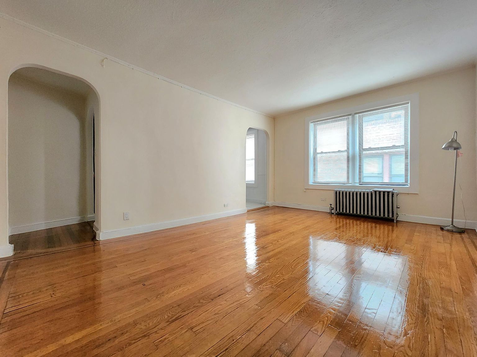 4241 155th St #3, Flushing, NY 11355 | Zillow