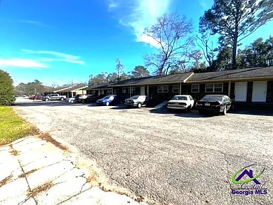 731 N Davis Dr Warner Robins GA | Zillow