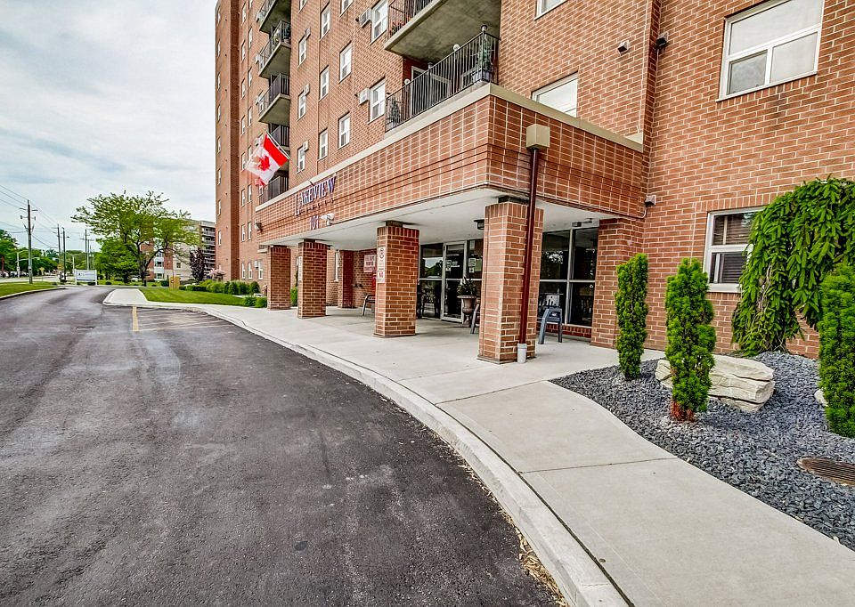 Lakeview Towers - 101 Robson Rd Leamington ON | Zillow