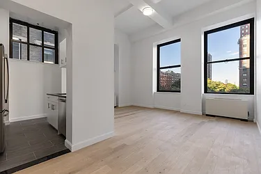 75 West Street #8L in Financial District, Manhattan | StreetEasy
