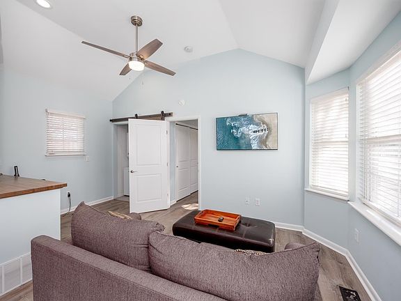 123 Pennsylvania Ave, Somers Point, NJ 08244 | Zillow